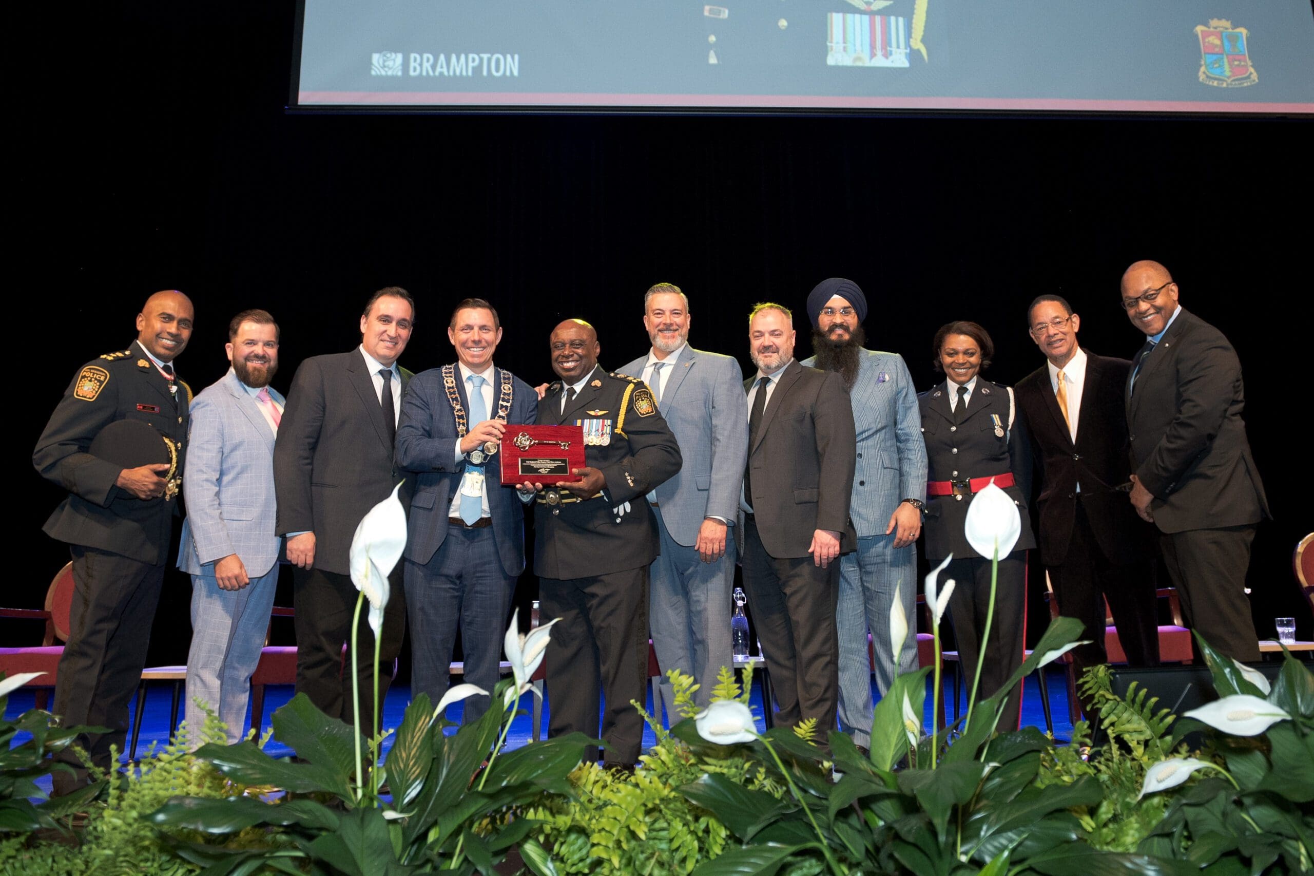 Deputy Chief of Peel Police Marc Andrews Awarded Key to the City ...